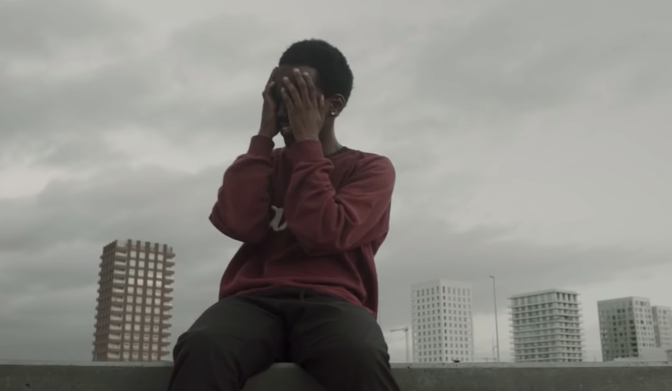 Scottie nous dévoile son nouveau clip, “Gang Gang” - Aperohit